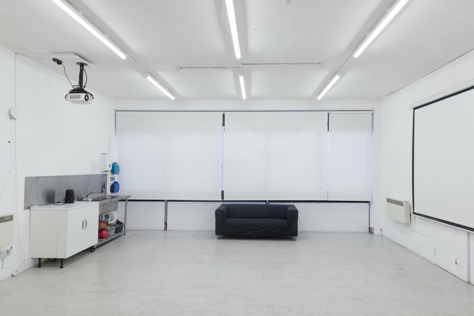 Hire – Phoenix Art Space